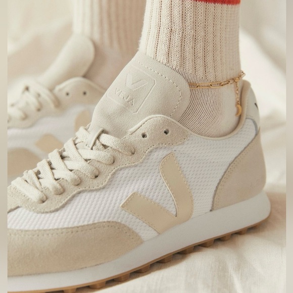 Veja | Shoes | New Veja Rio Branco Sneakers Size 6 | Poshmark